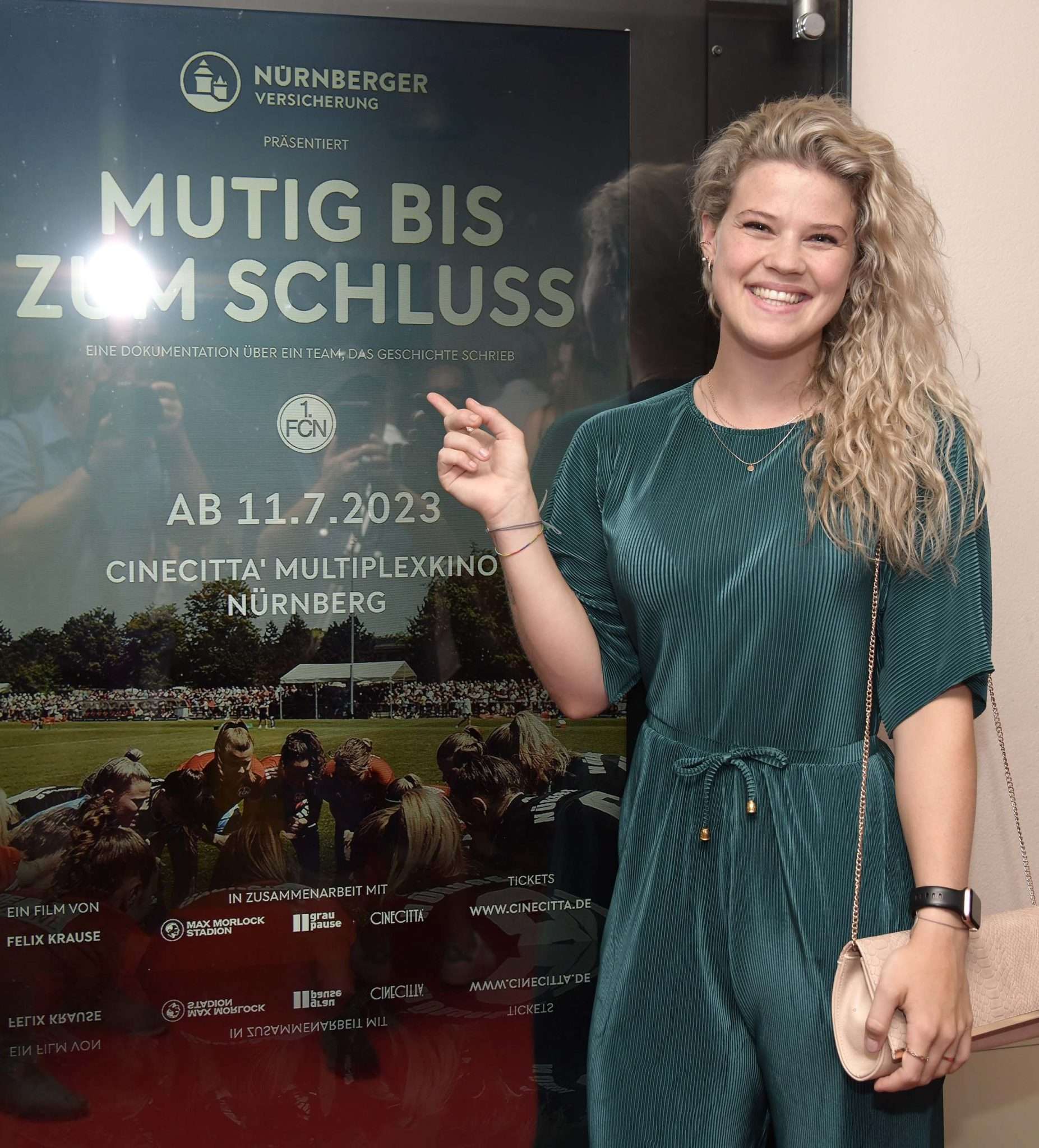 “Mutig bis zum Schluss“: Die CLUB-Frauen + ihr Aufstieg in die ...
